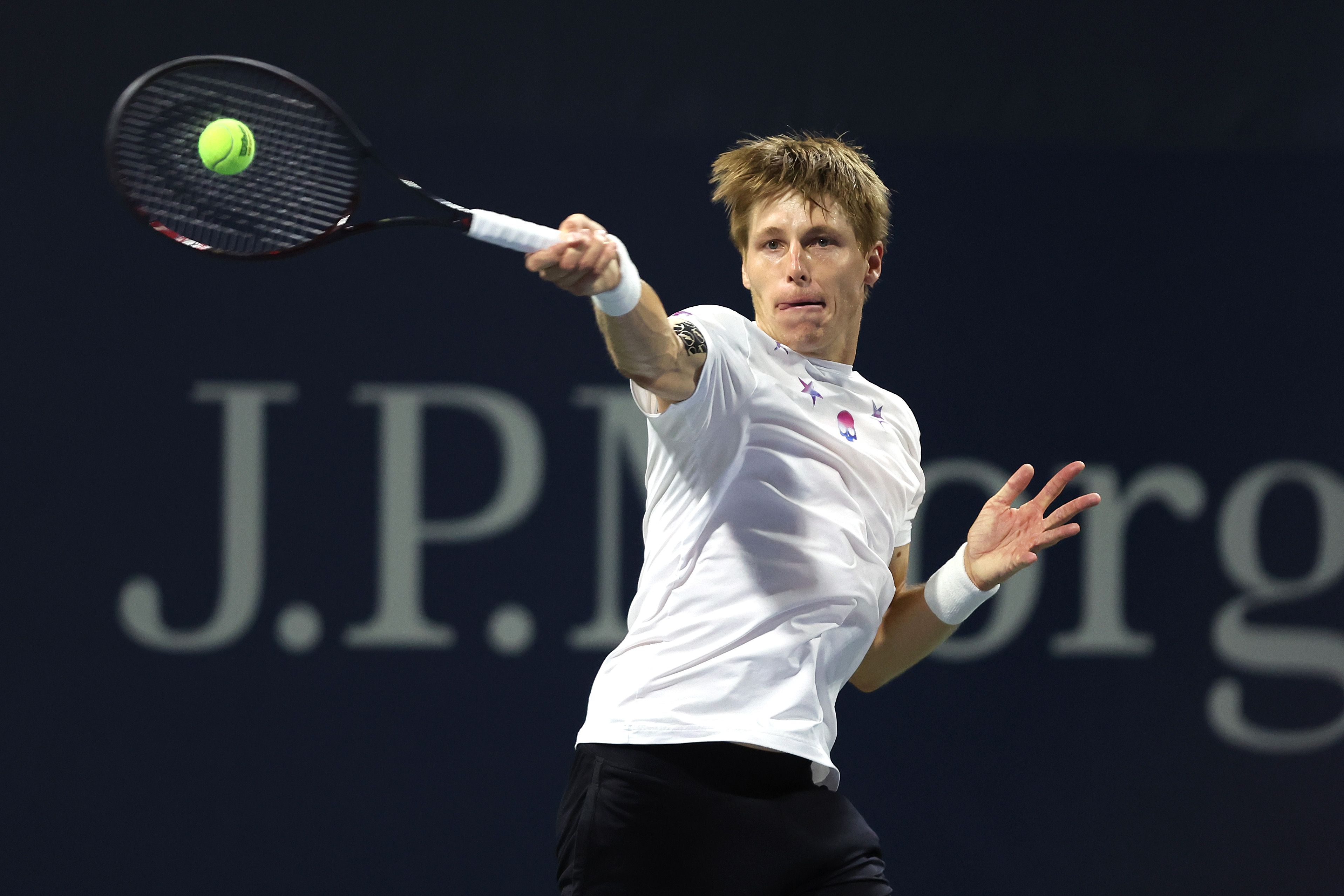 Anche Hurkacz cade: perché Ivashka ha fatto un regalo a Sinner ...