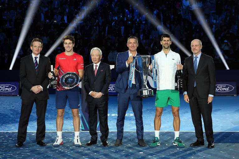 Djokovic da record alle Nitto ATP Finals: sei volte campione come Federer